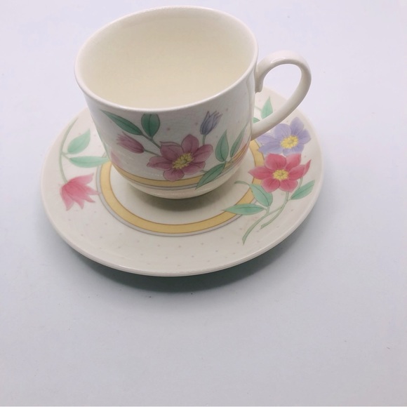 Mikasa | Dining | Mikasa Cream Colored Tea Pot | Poshmark